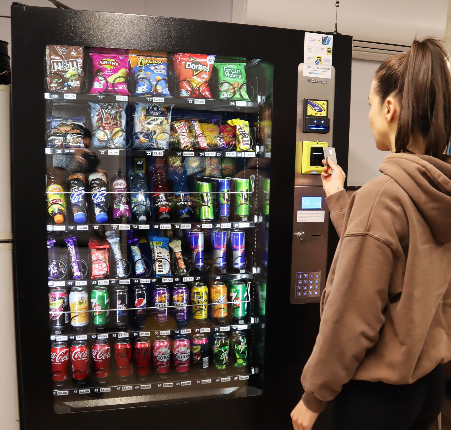 Staff Room Vending Machines - Free Vending Machine Service – Wolfe Vending
